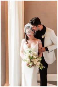 Read House Wedding: Vintage Ballroom Elegance